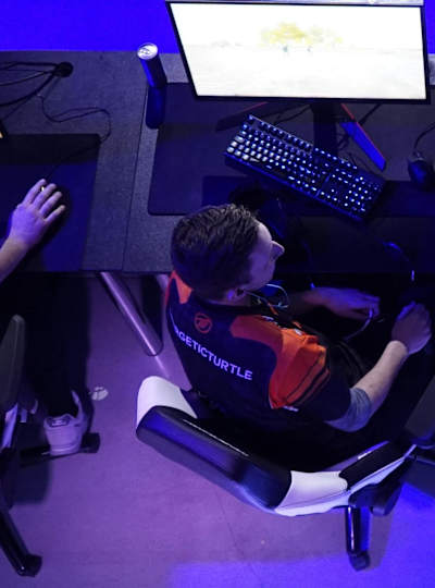 PUBG pro players tips for newcomers | Red Bull Esports