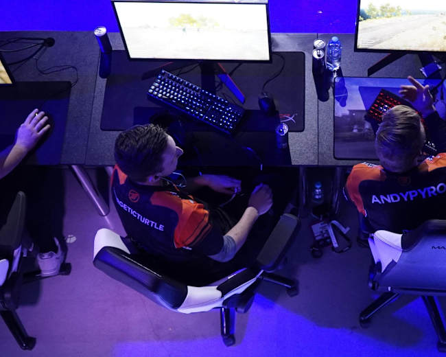 PUBG pro players tips for newcomers | Red Bull Esports