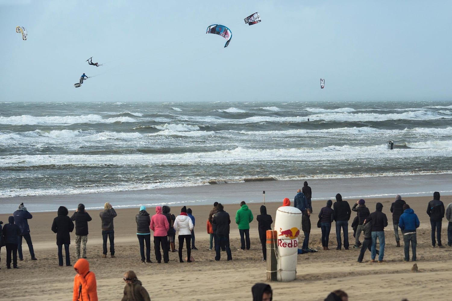 Kitesurf extremo en el Red Bull Megaloop Challenge 2017