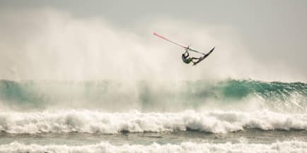 Jason Polakow windsurfing Indonesia +video+ | Red Bull