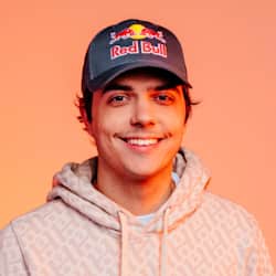 Red Bull Legends Inn iiTzTimmy and ImperialHal Apex Legends