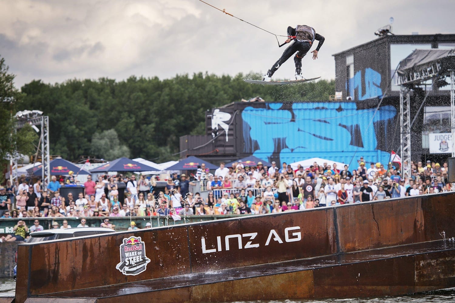 Awesome wakeboarding at Red Bull Wake of Steel 2014