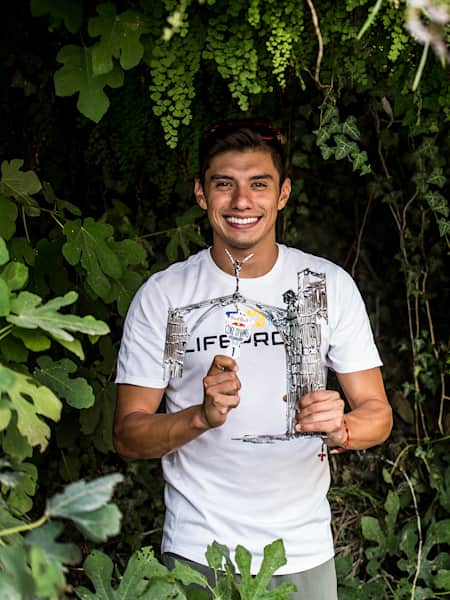 Red Bull Cliff Diving: 2015 Mostar report and video