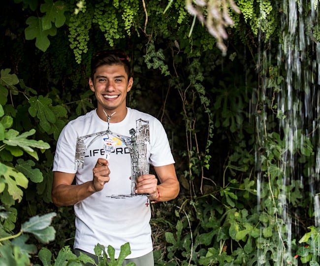 Red Bull Cliff Diving: 2015 Mostar report and video