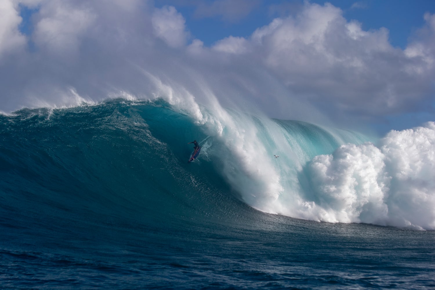 Sessions: Hawaiian big wave surfing at Jaws