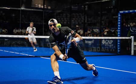 Padel : les conseils pour progresser d'Alejandro Galán