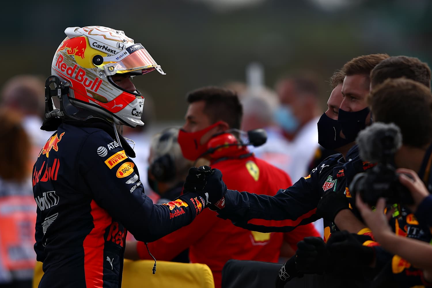 Relacja: Wyścig F1 Silverstone 2020; podium Verstappena