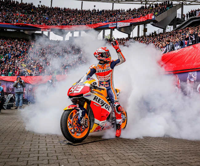 Marc Márquez na meczu piłki nożnej Red Bull Lipsk