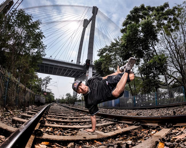Red Bull BC One All Star Roxrite explores Kolkata