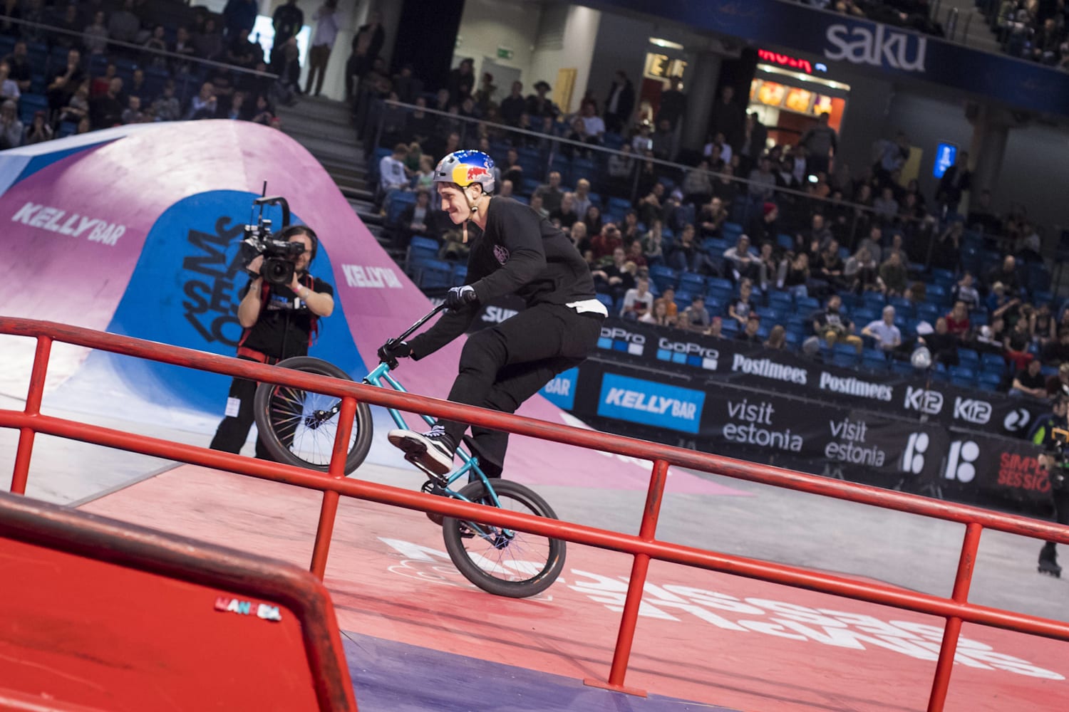 Red Bull Sports Events S3 E2: Simple Session BMX