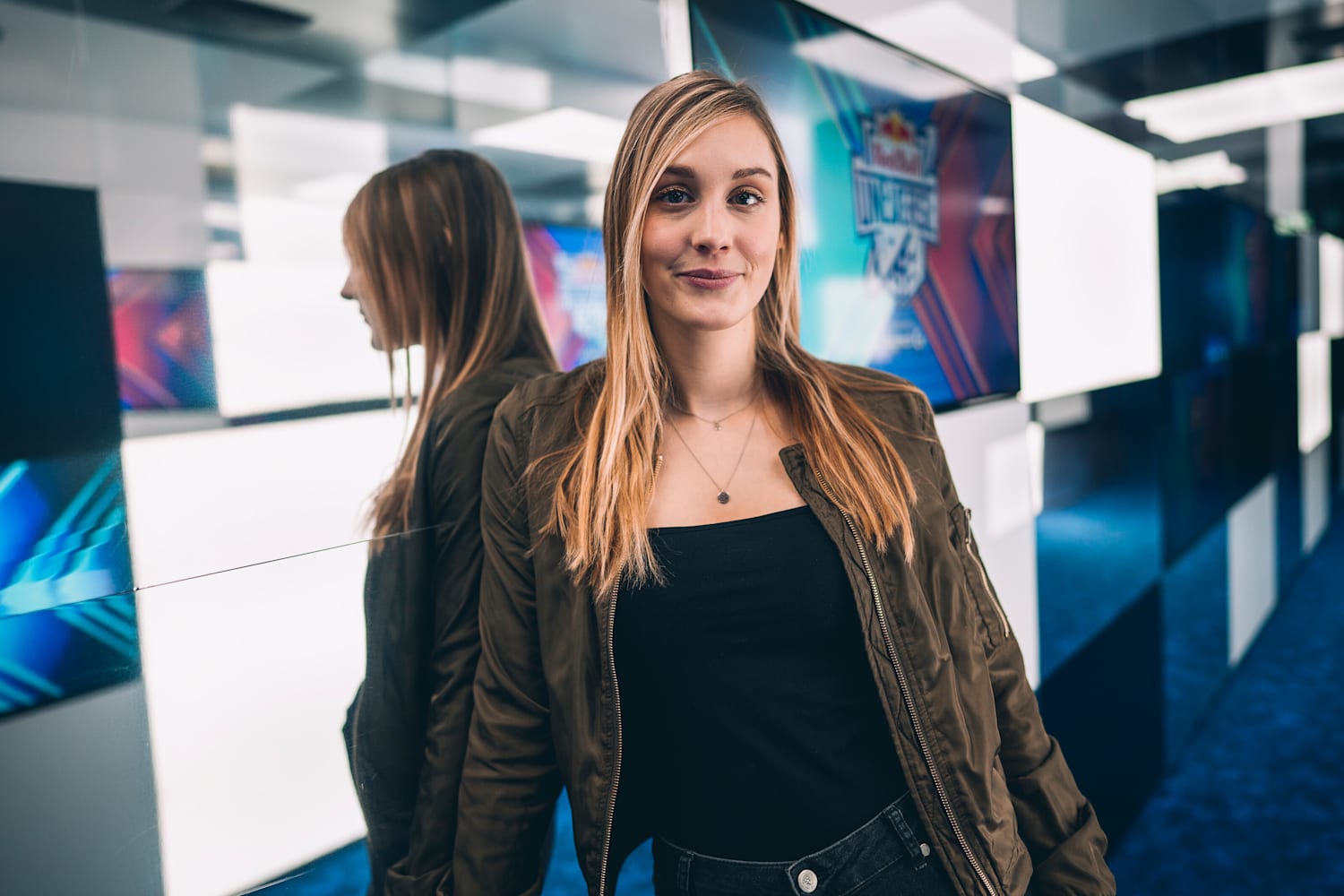 Red Bull Solo Q: LoL tournament caster Sjokz interview