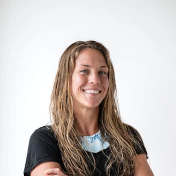 Kaylea Arnett: Cliff Diving - Red Bull Athlete Page