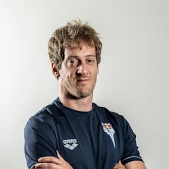 Gary Hunt: Cliff Diving – Red Bull Athlete Page