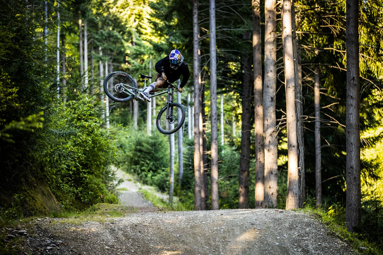 MTB Raw S2 E19: Remy Morton – MTB video
