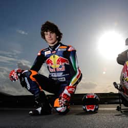 Rookies start 18th season with rivalries and records