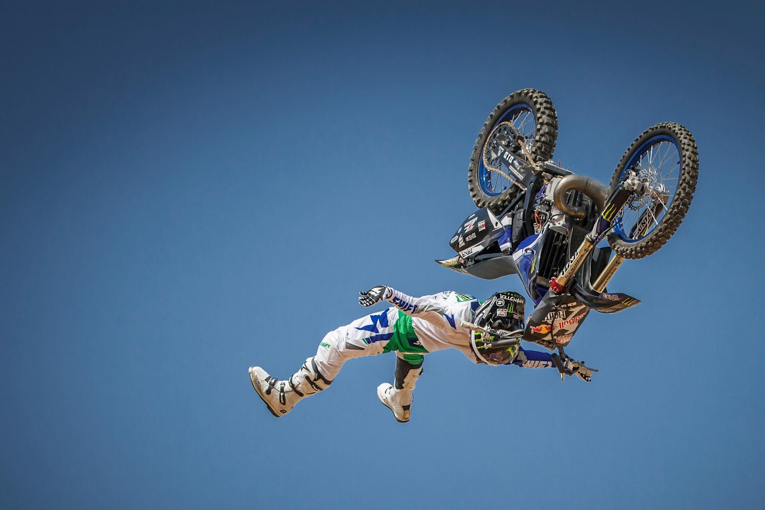 Red Bull X-Fighters Pretoria Tricks explained