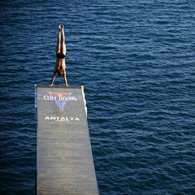 Red Bull Cliff Diving 2009: Antalya, Turkey