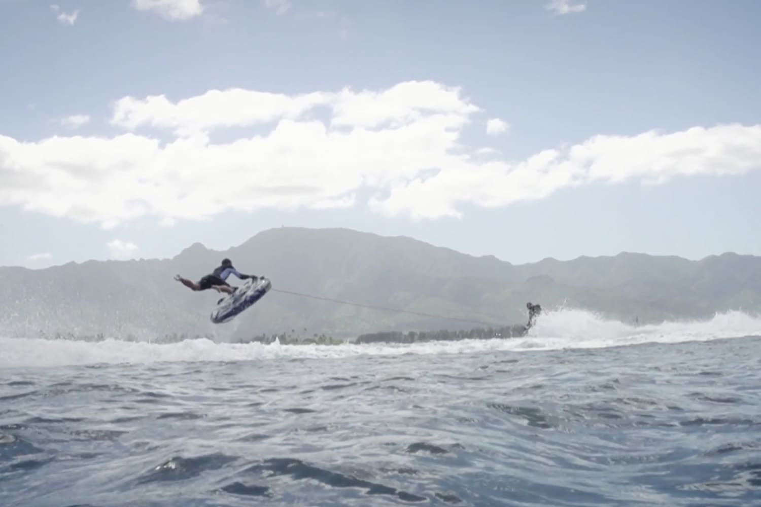 Jamie O'Brien: Floß-Surfen in den Wellen von Pipeline