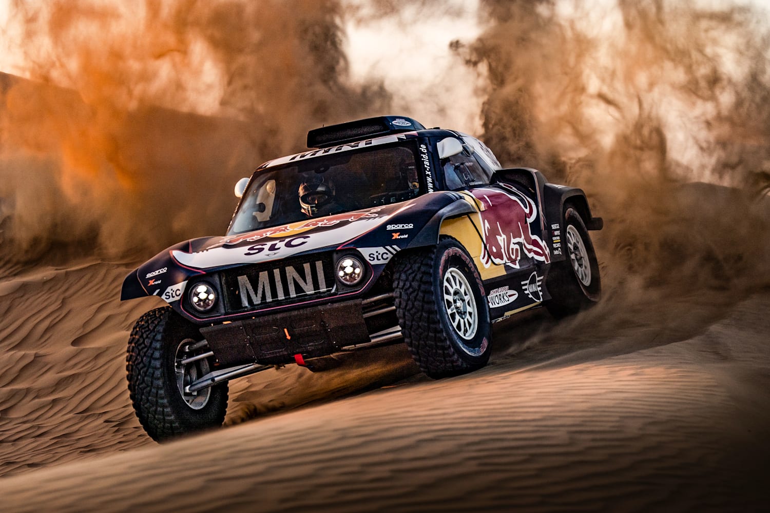 Dakar Rally 2021: Stage 8 highlights – video