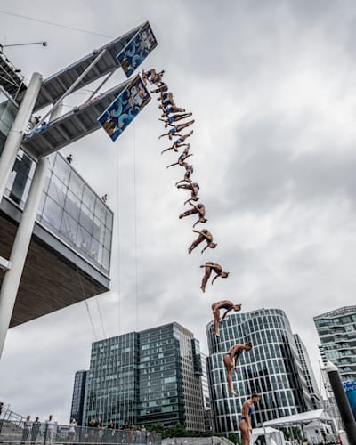 Red Bull Cliff Diving Boston: La física de los saltos