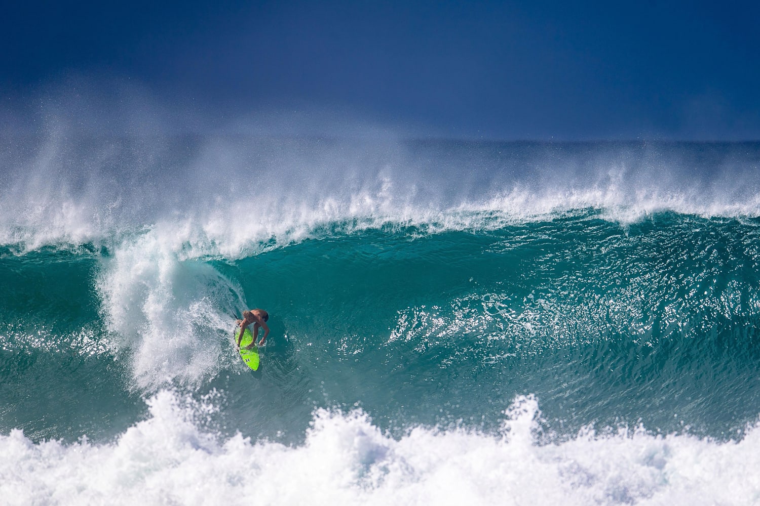 La saison de surf 2018 à Pipeline, Hawaï en vidéo
