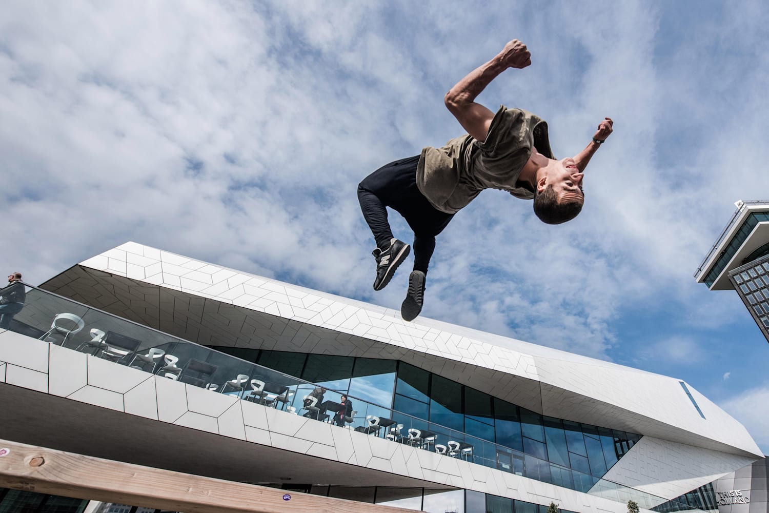 Red Bull 100 Hours: vídeo increíble de freerunning