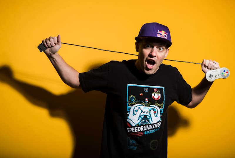 bboy junior leg problem