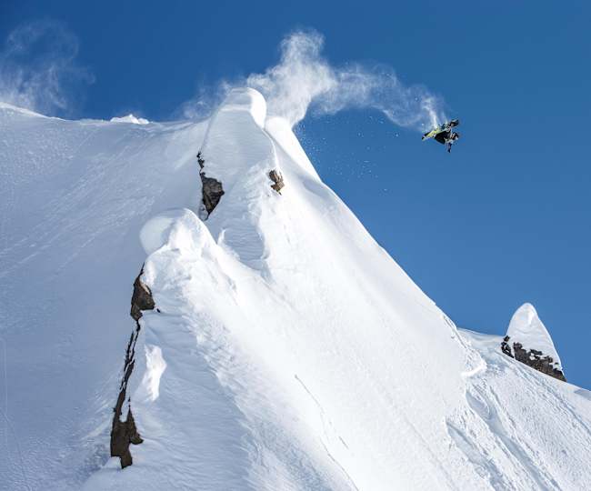 Travis Rice wins: Freeride World Tour event in Hakuba