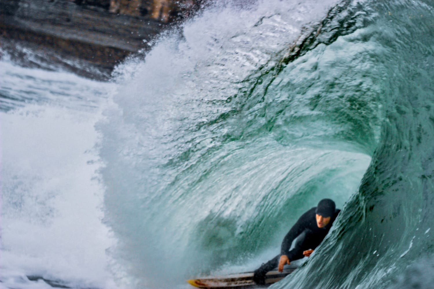 Sessions: el slab de surf más peligroso del Cantábrico