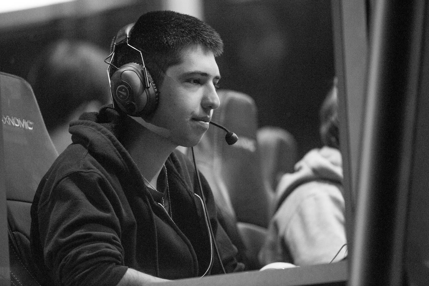 Dota 2: Aliwi ‘w33’ Omar pubstar interview