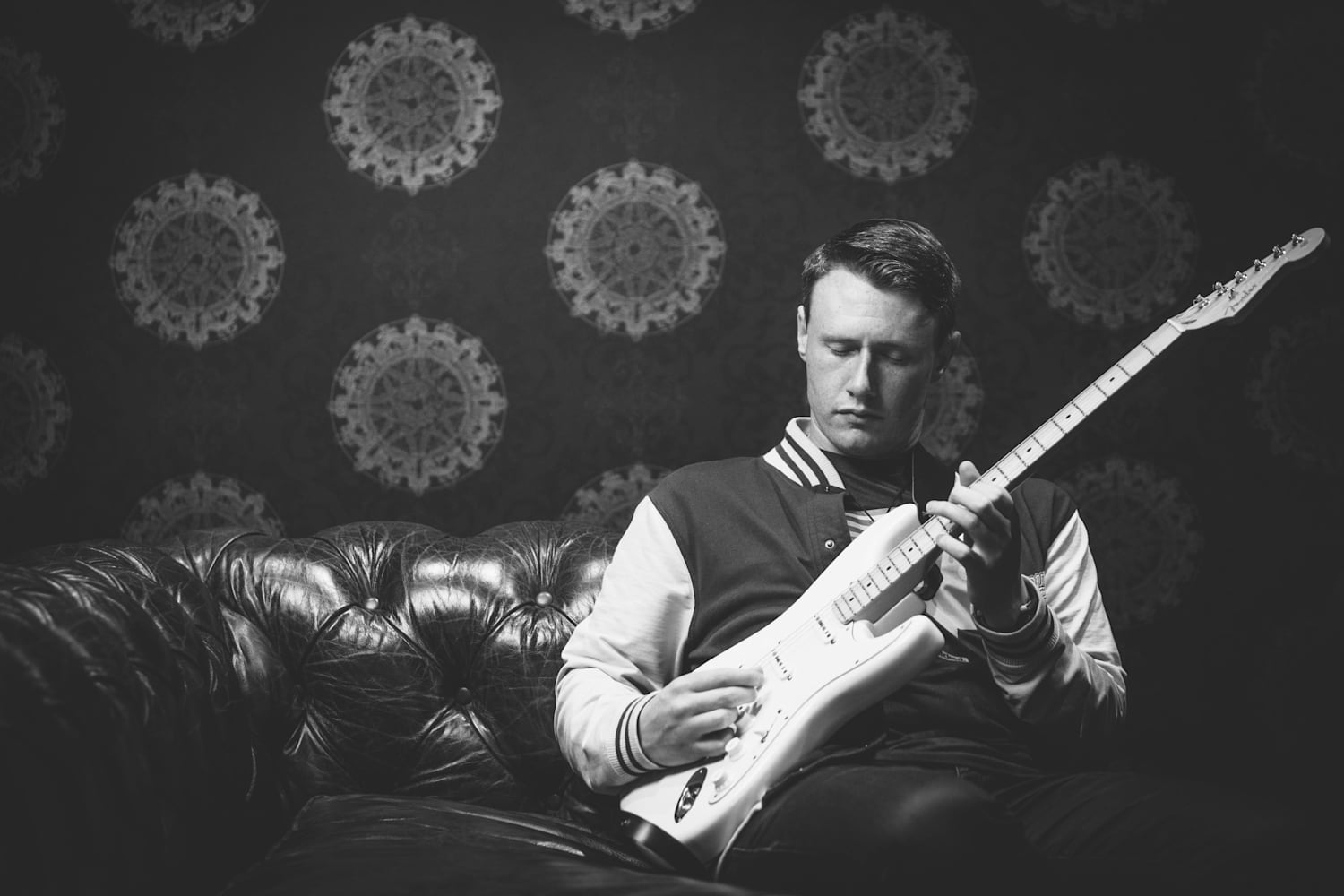 Louis Baker live session ++videos++ | Red Bull Music