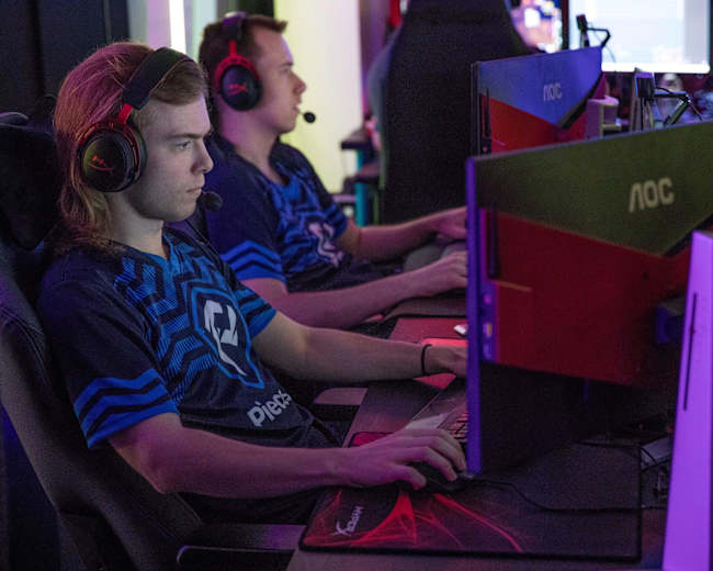 World of Warcraft Battle for Azeroth: Limit and Pieces