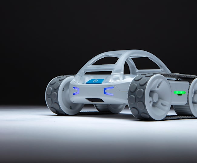 Sphero RVR: STEAM education teaching programmable robot