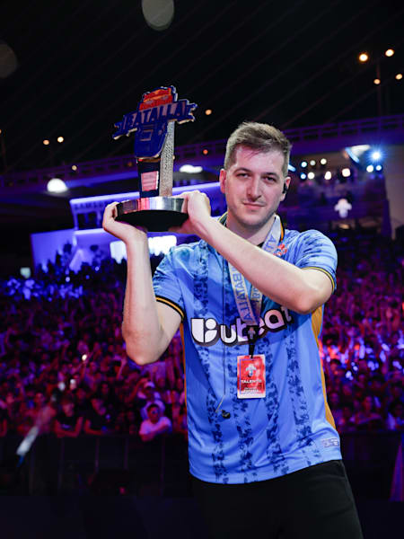 Chuty vuelve a Red Bull Batalla por todo lo alto con un estilo casi divino