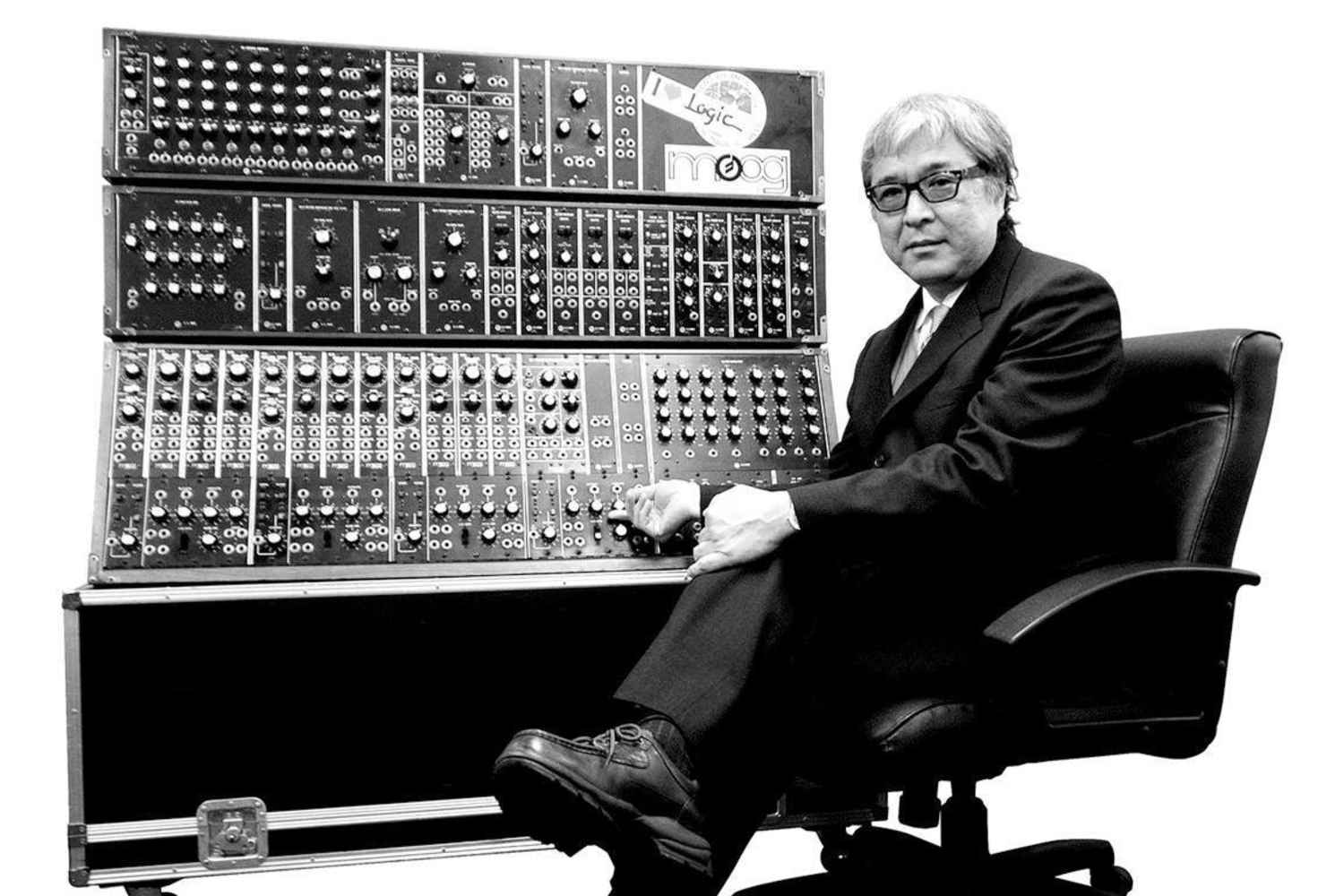 RED BULL MUSIC ACADEMY STUDIO SCIENCE BY LOGIC SYSTEM