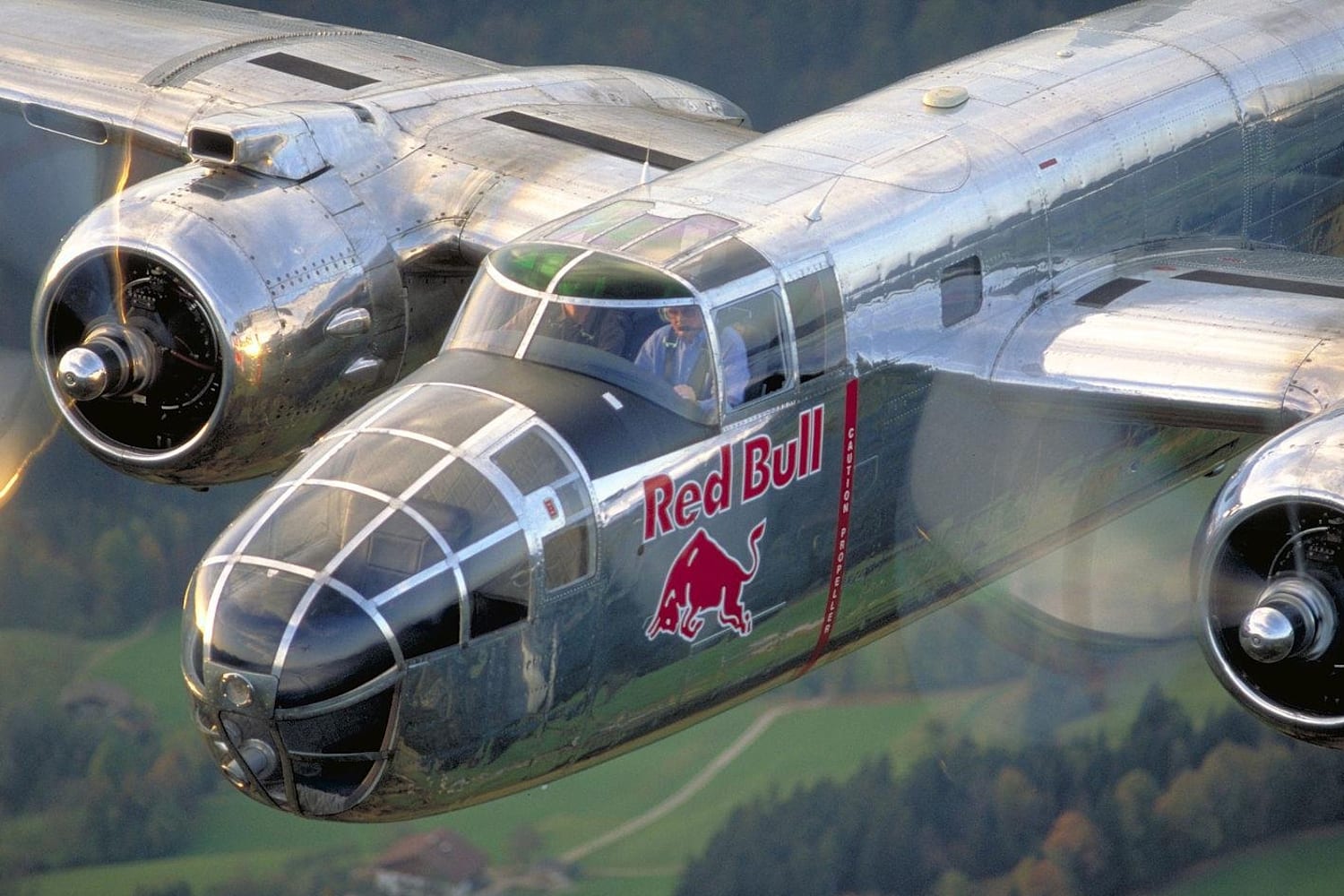 Flying Bulls - show aviatic la BIAS si pe litoral