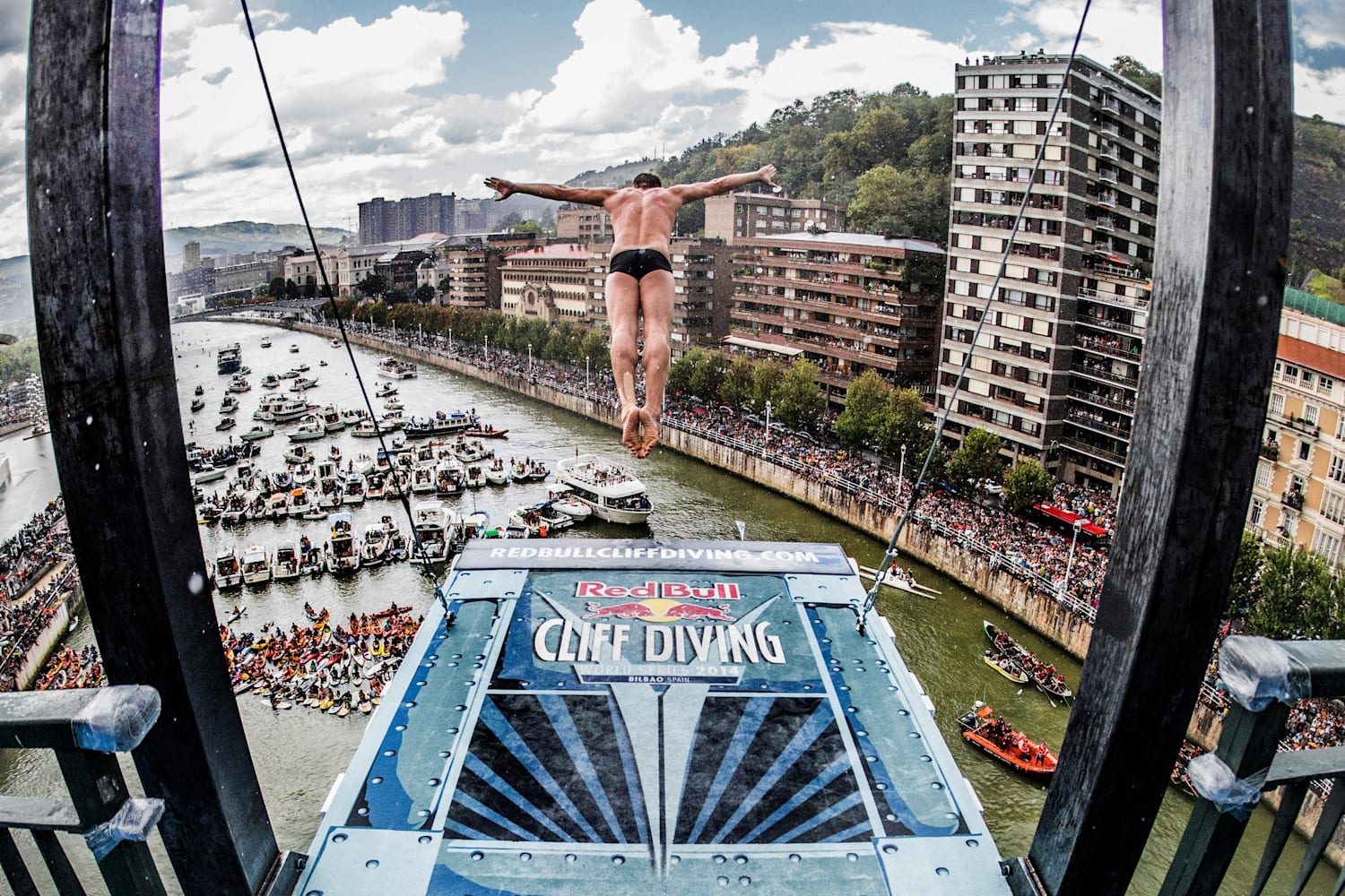 Red Bull Cliff Diving World Series 2014 Bilbao