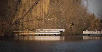 The Engine Inside trailer: cycling film