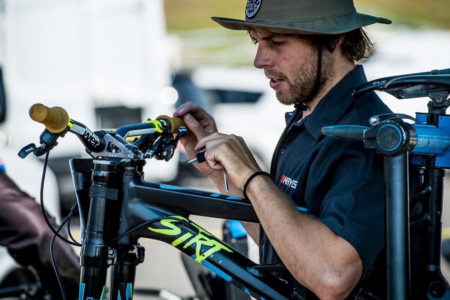 Mont-Sainte-Anne 2016: preparación de bicis para MSA