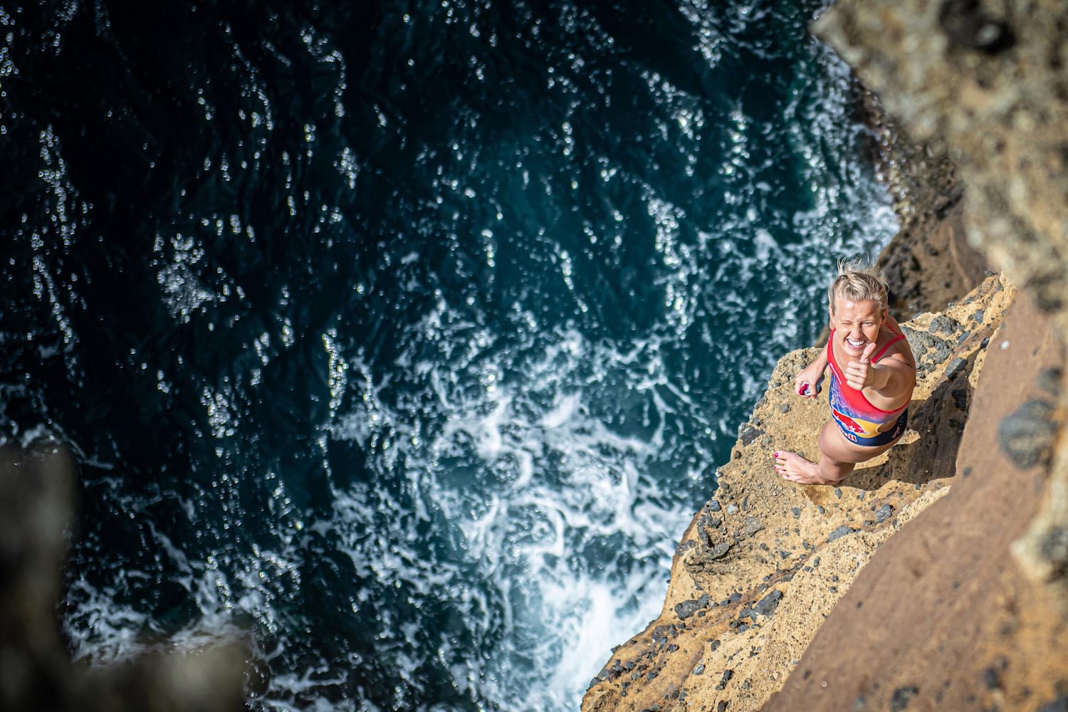 Unfiltered S1 E4: Rhiannan Iffland – cliff diving video