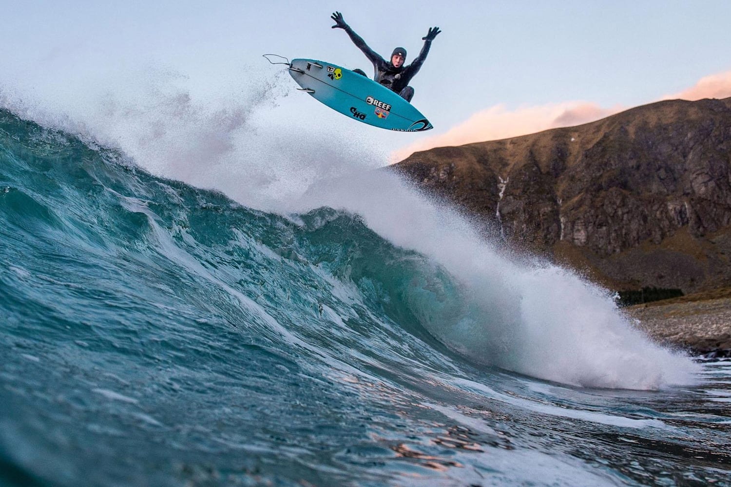 Mick Fanning: "Chasing the Shot" Northern Lights video