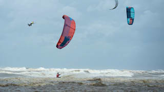 Red Bull Megaloop 2019: kiteboarding highlights