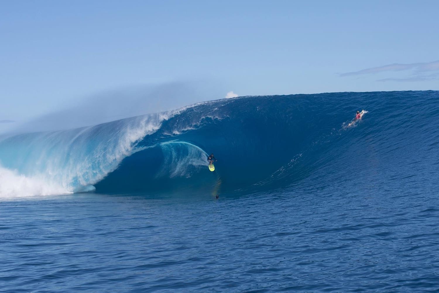 Vidéo de la saison de surf 2015 à Teahupo'o, Tahiti