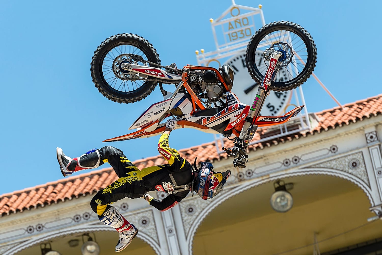 Red Bull X-Fighters Torres w akcji