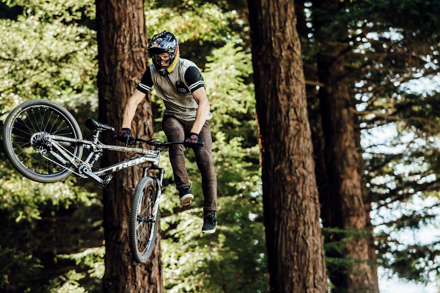 Negative Infinity - Το νέο video του Brandon Semenuk