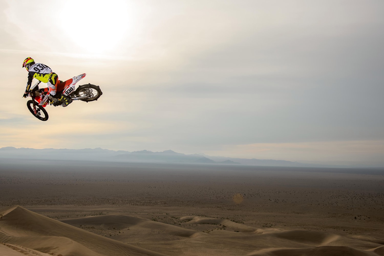 Freeride Motocross in the Dunes of Death Valley | Video