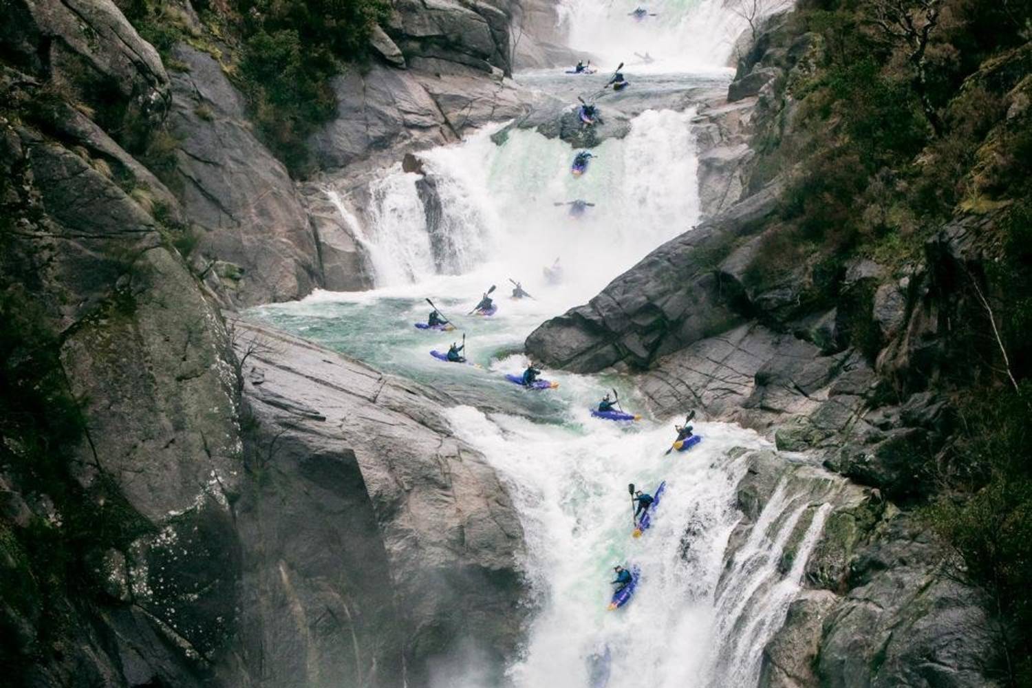 Aniol Serrasolses Kayak en Portugal Vídeo y entrevista
