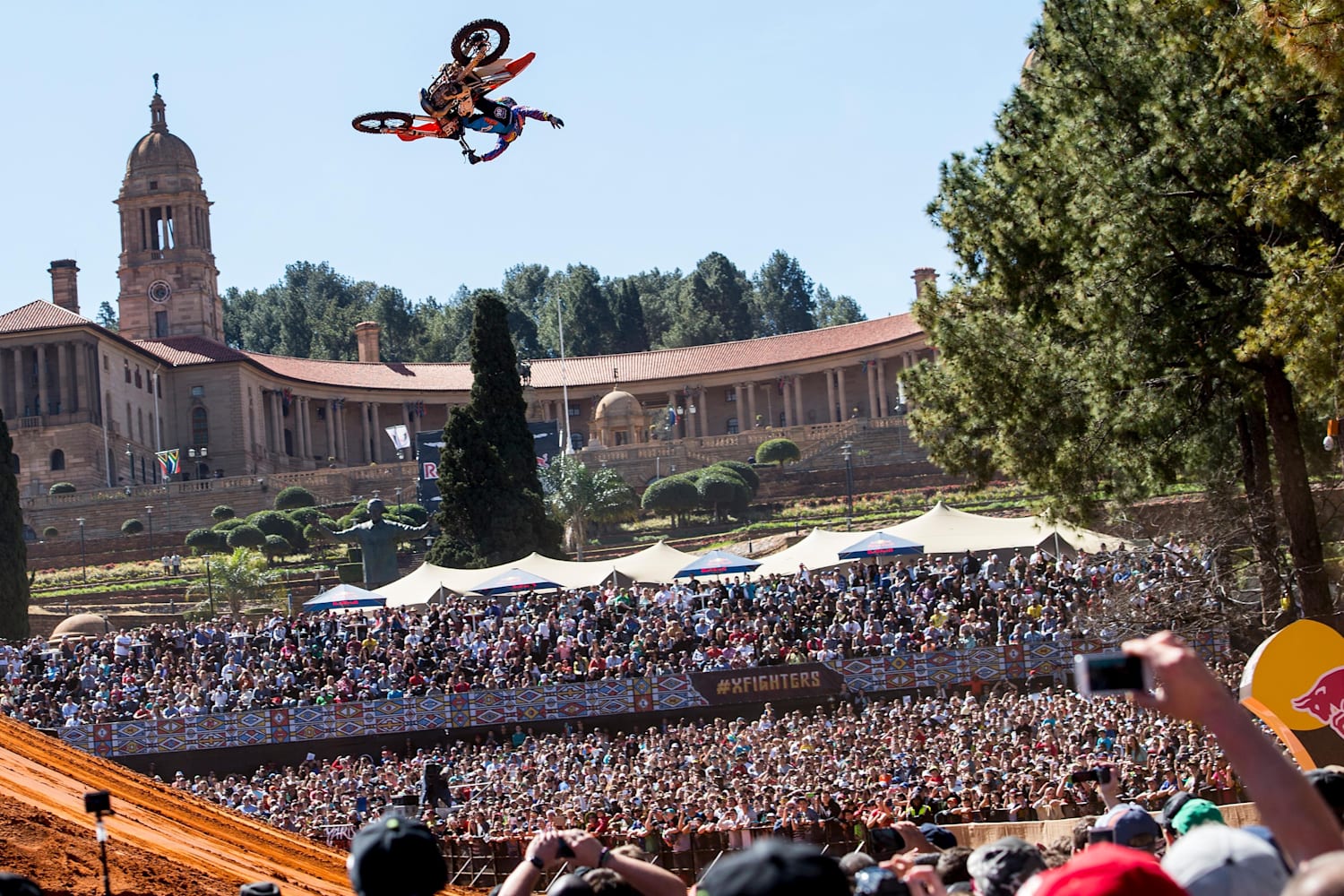 Red Bull X-Fighters en vídeo: los 50 eventos de FMX