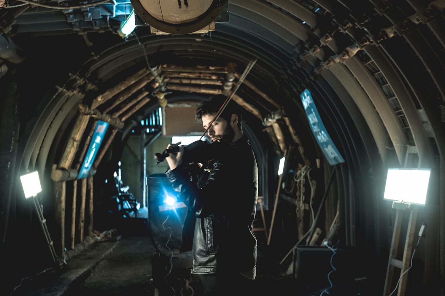 Bach Unseen: un concert în întuneric