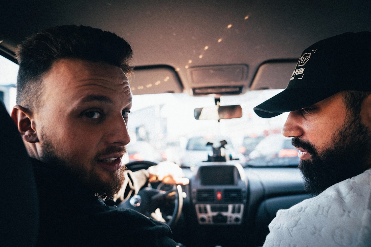 KMN Gang - Super Plus: Azet & Zuna's neues Album